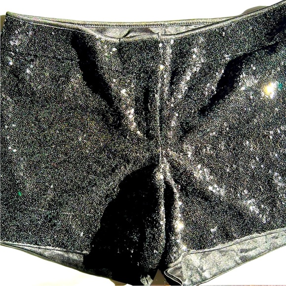 Cache | Shorts | Cach Sequences Shorts | Poshmark